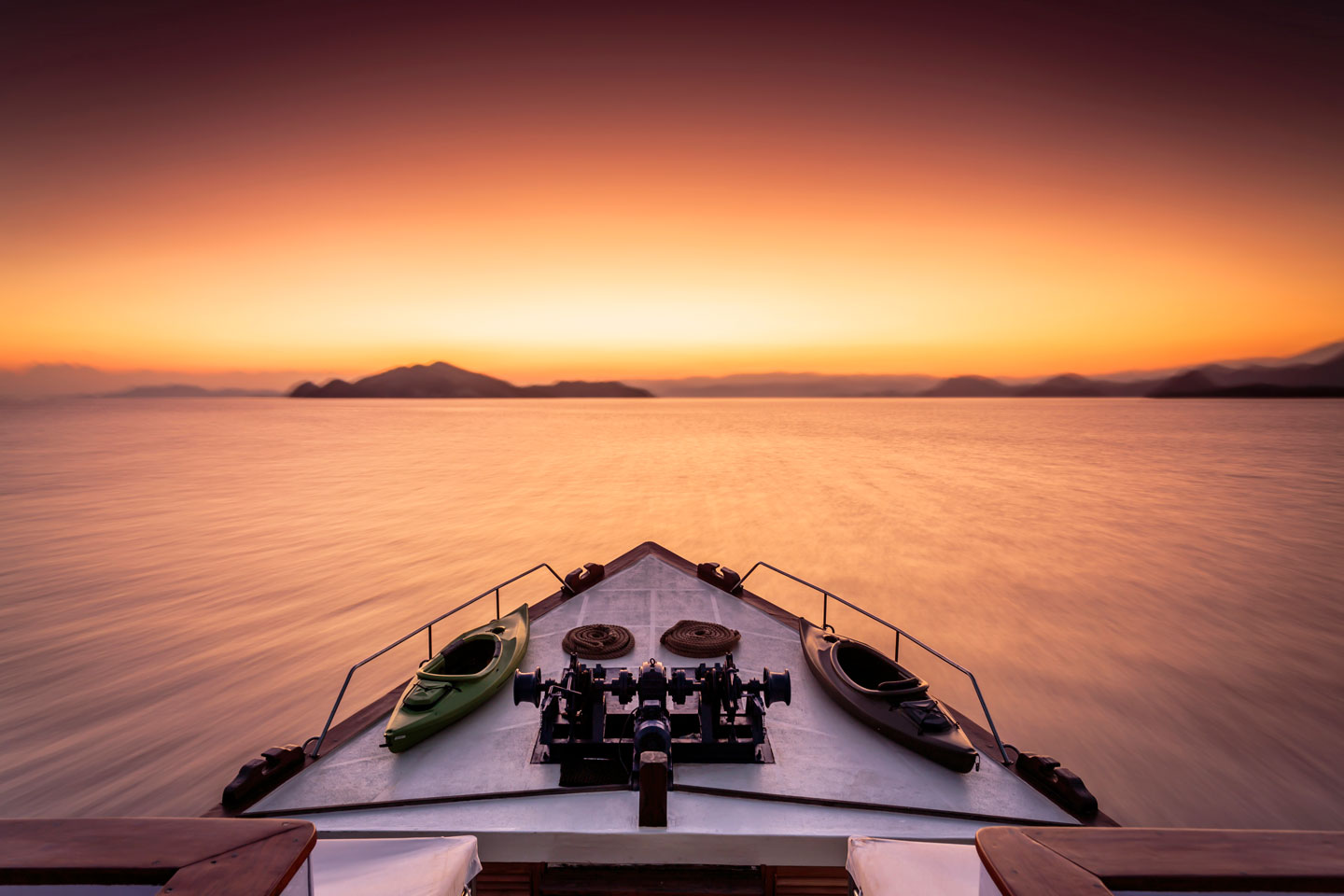 Alpha Dive Liveaboard Indonesia | Alpha World Diving